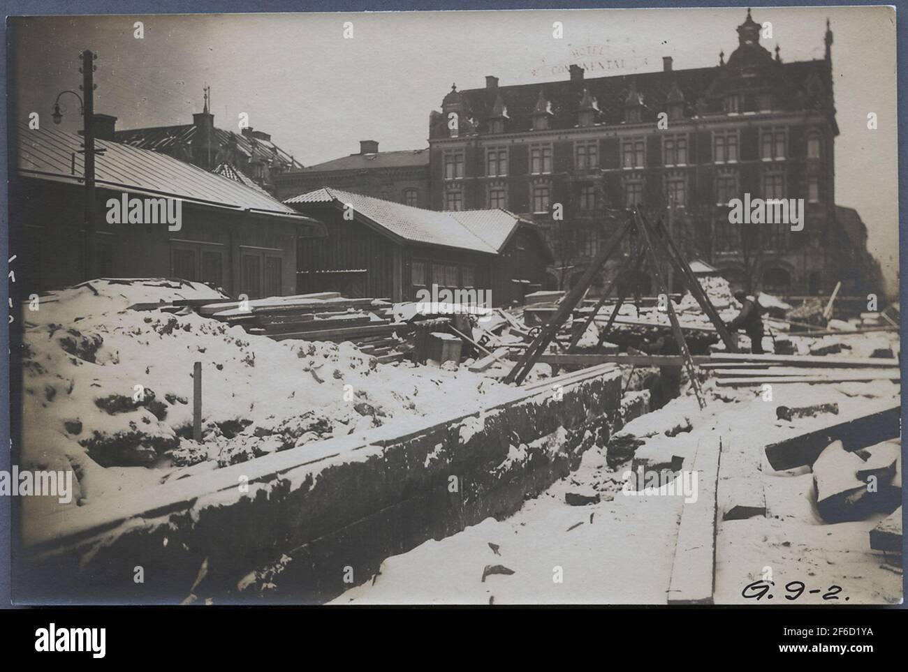 Platform building at Gothenburg station Stock Photo - Alamy