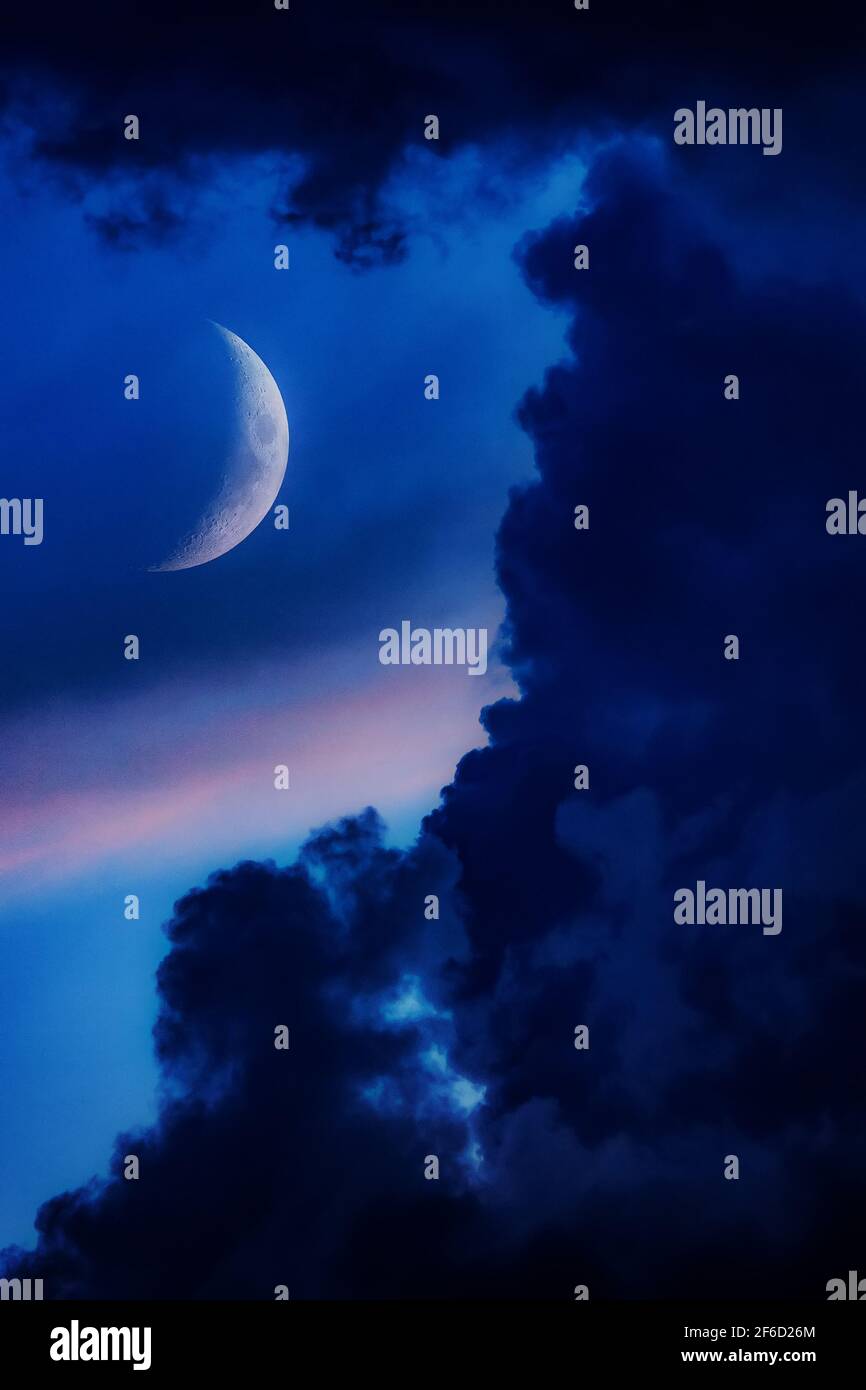 Images of clouds in the stormy skies of Rome Stock Photo - Alamy
