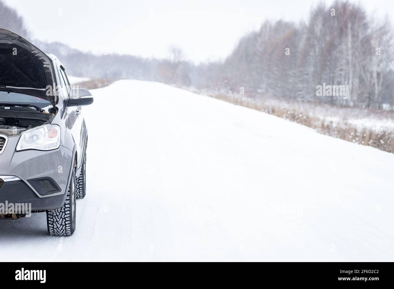 Car broke down and highway hi-res stock photography and images - Alamy