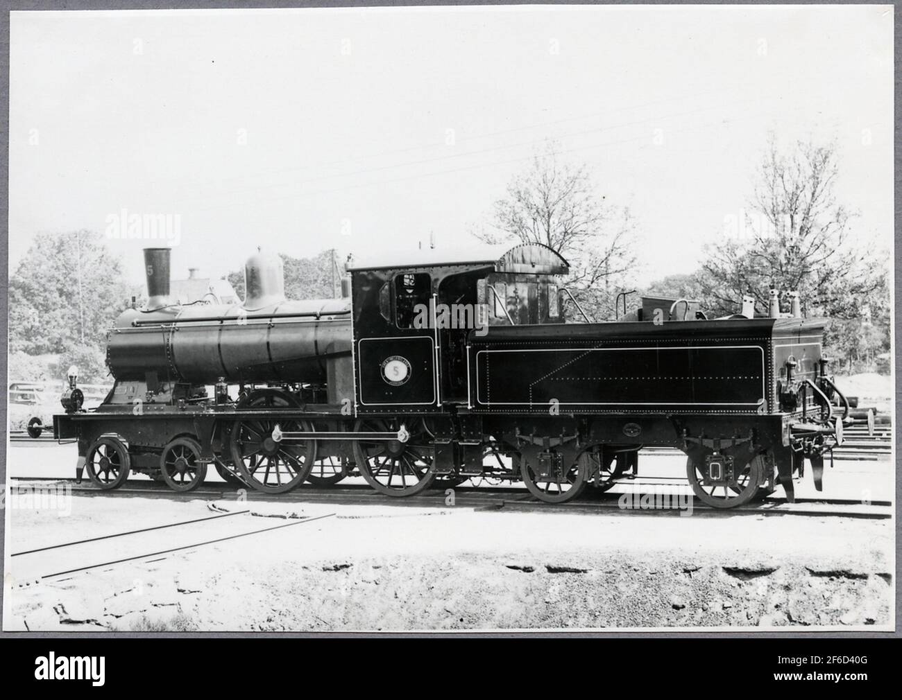Dala Hälsingland Rail, DHDJ Lok 5 Stock Photo - Alamy