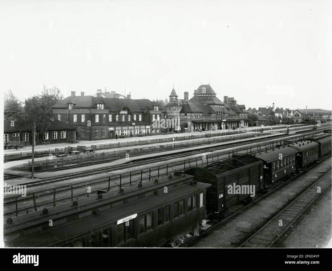 Avesta krylbo railway station hi-res stock photography and images - Alamy