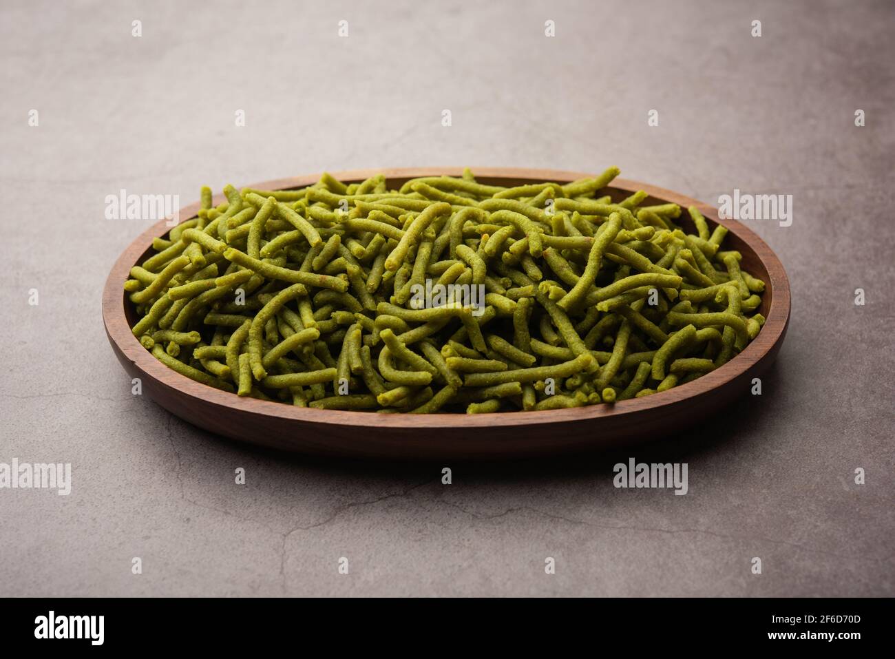 Crunchy besan sev hi-res stock photography and images - Alamy