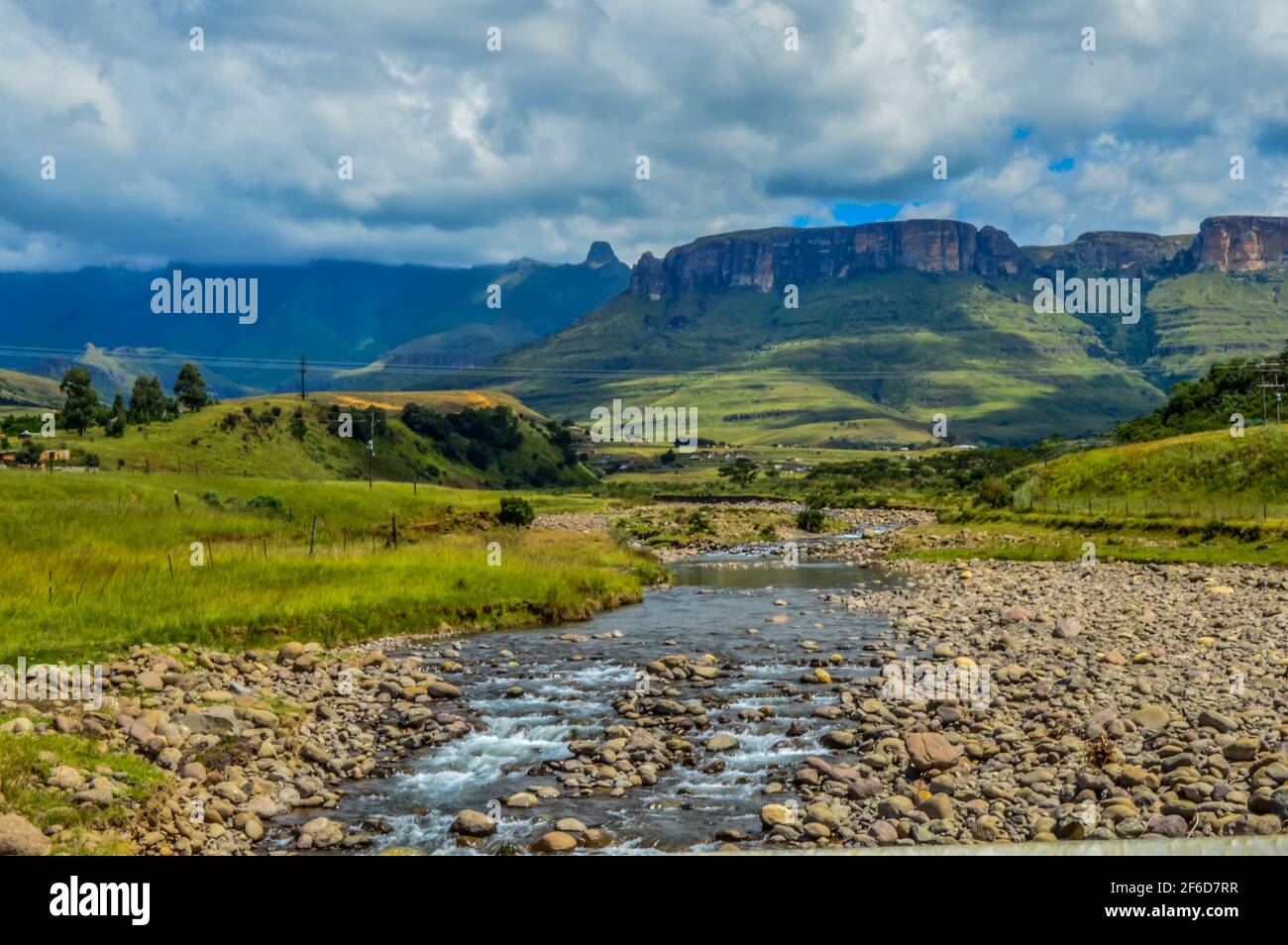 Drakensberg amphitheatre hi-res stock photography and images - Alamy
