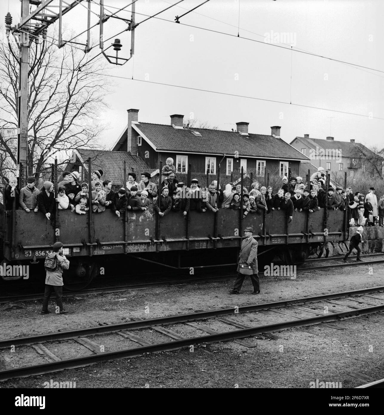 The historic train trip from Stockholm to Gothenburg for the ...