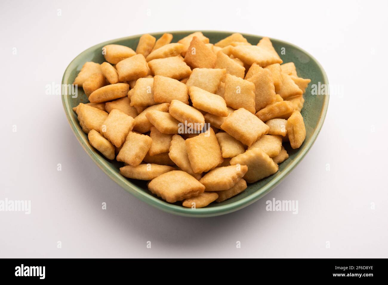 Shankarpara hi-res stock photography and images - Alamy
