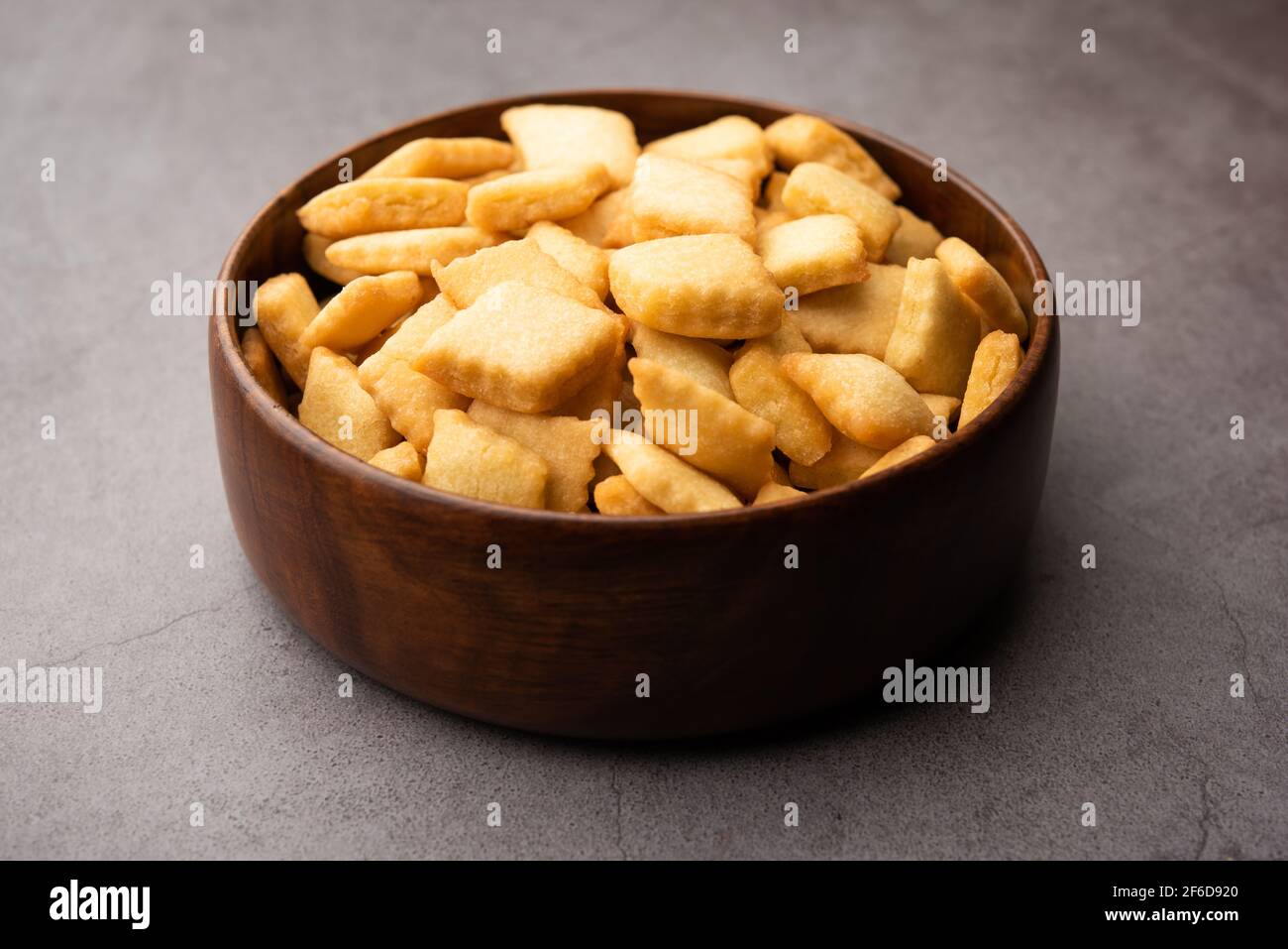 shakkarpara or shankarpali or shankarpale is diamond shape Traditional ...