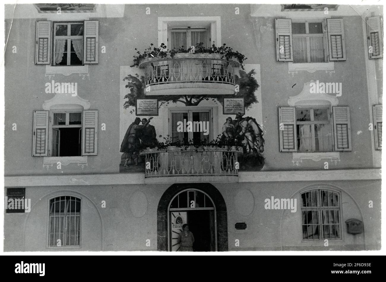 Facade residential buildings in Cut Out Stock Images & Pictures - Alamy