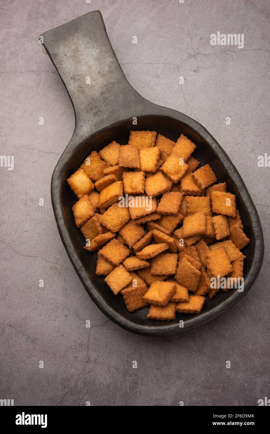 shakkarpara or shankarpali or shankarpale is diamond shape Traditional ...