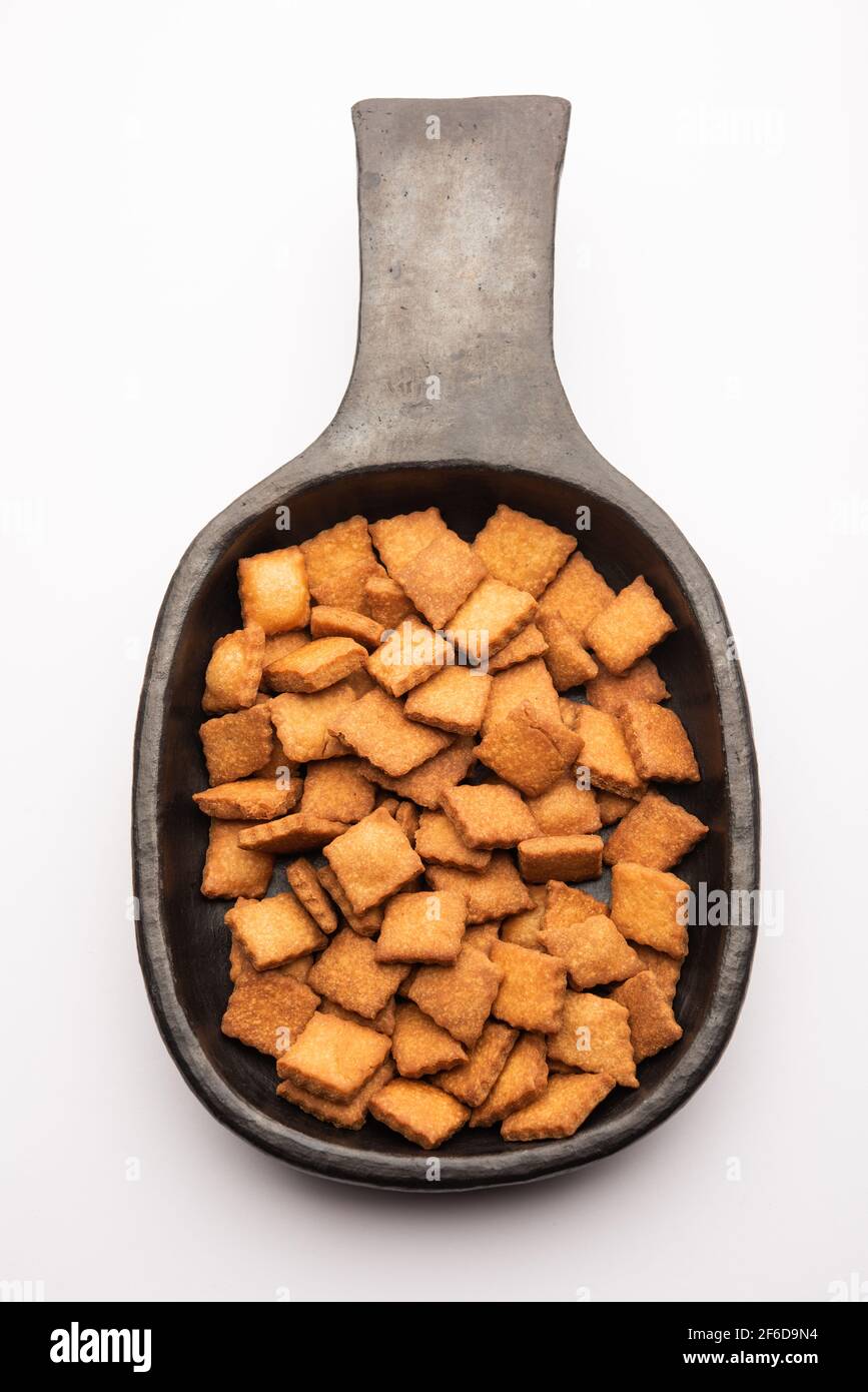 Shankarpara hi-res stock photography and images - Alamy