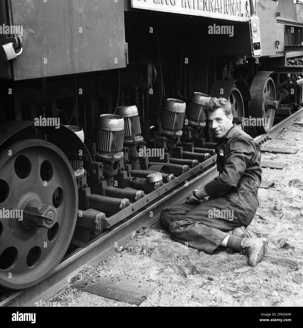 County railway hi-res stock photography and images - Alamy