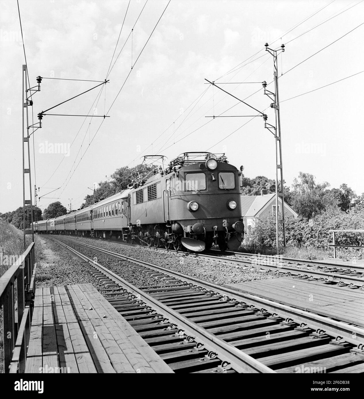 The state's railways, SJ F 632 on the line at Håstad south of herbite ...