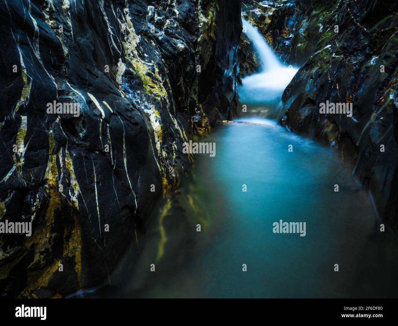 World best waterfall hi-res stock photography and images - Alamy