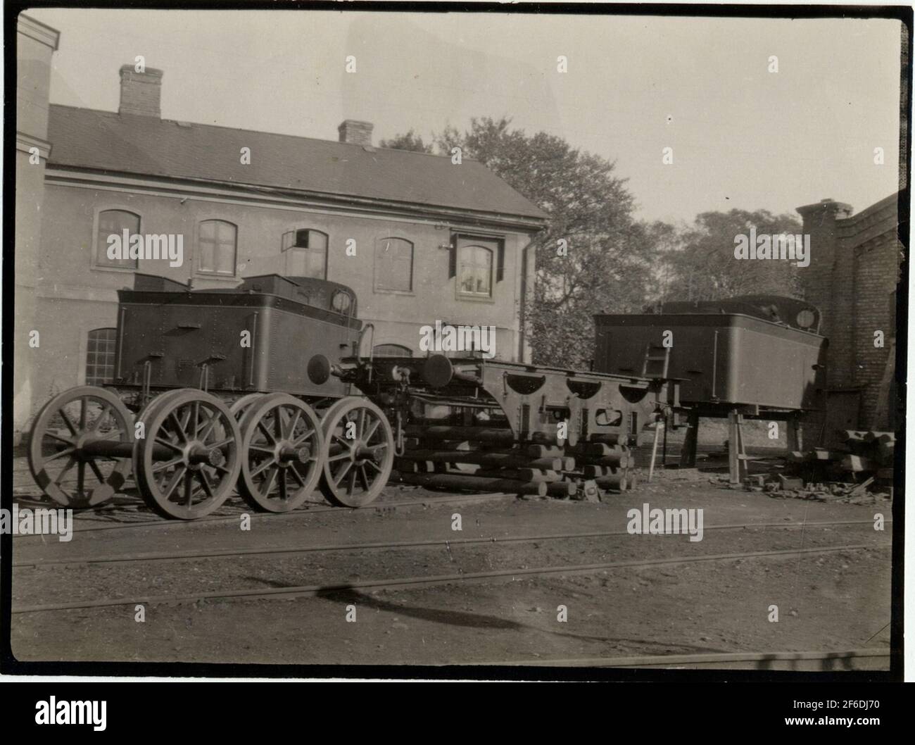 Kalmar. Wheel axles, framework for three-axle tender and two tender ...