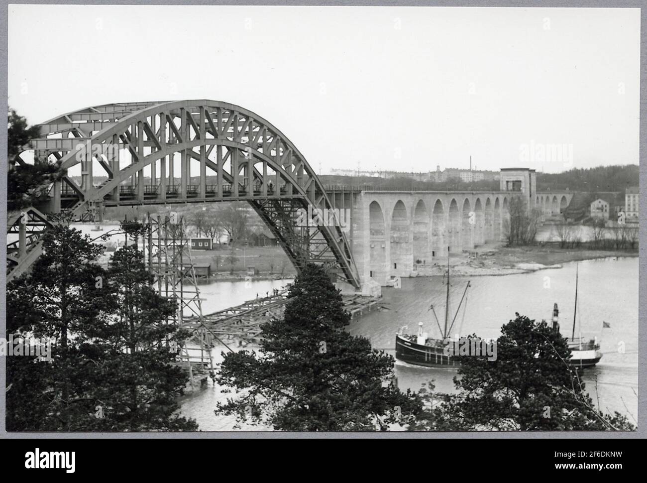 The Årstabron over the hammer village channel Stock Photo - Alamy
