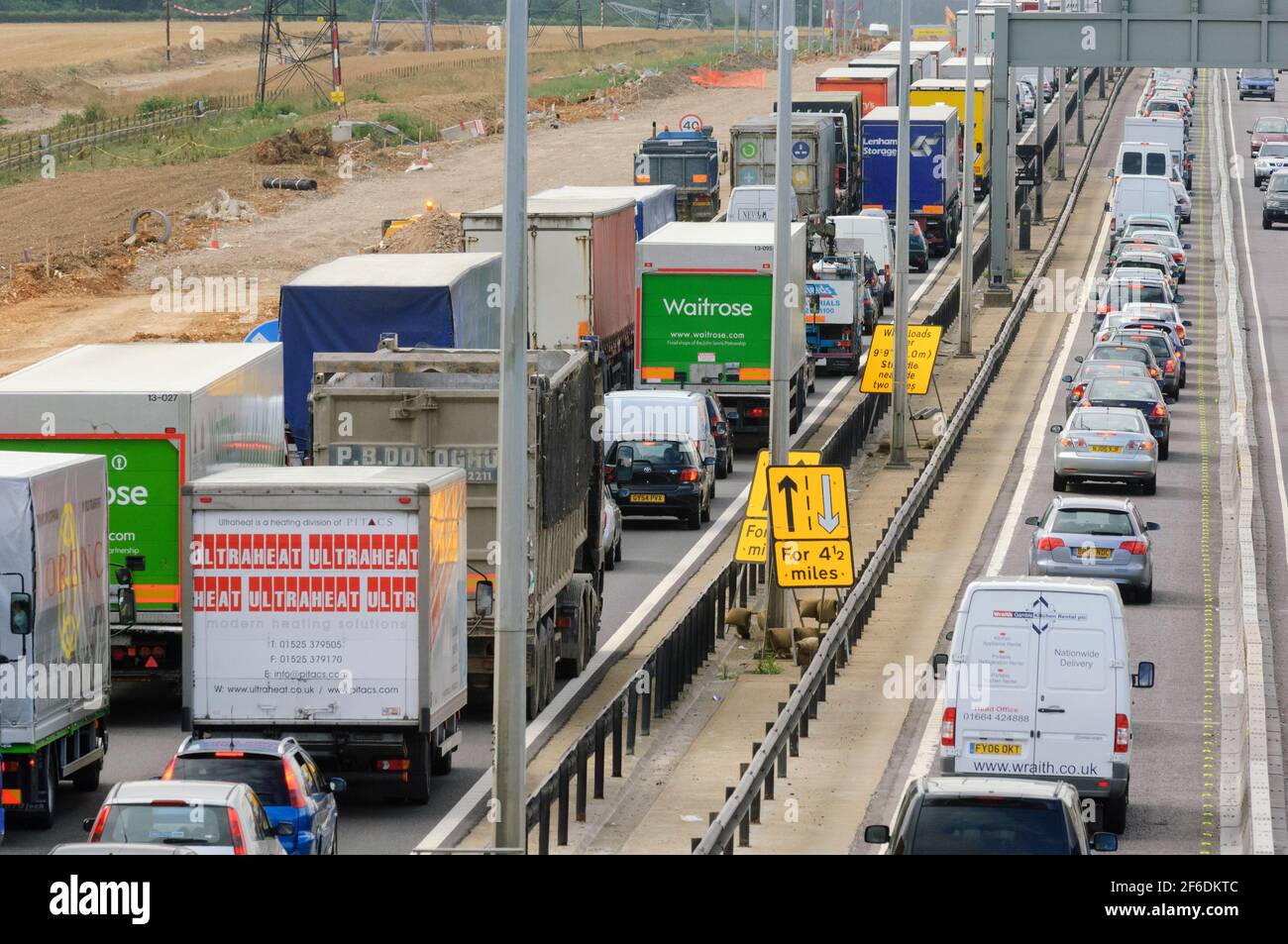 M1 motorway 2006 hi-res stock photography and images - Alamy