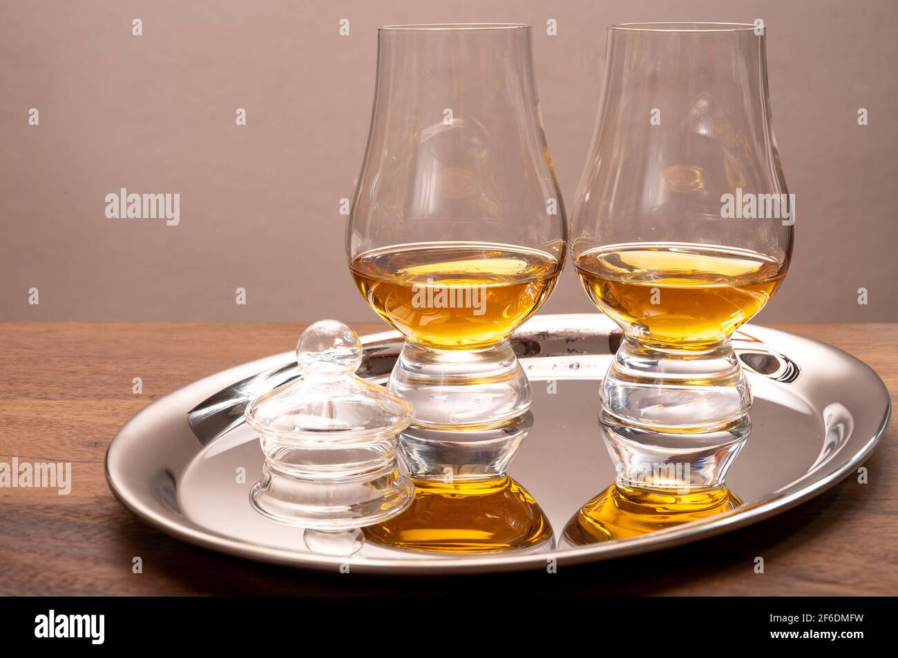 Whisky tasting tray hi-res stock photography and images - Alamy