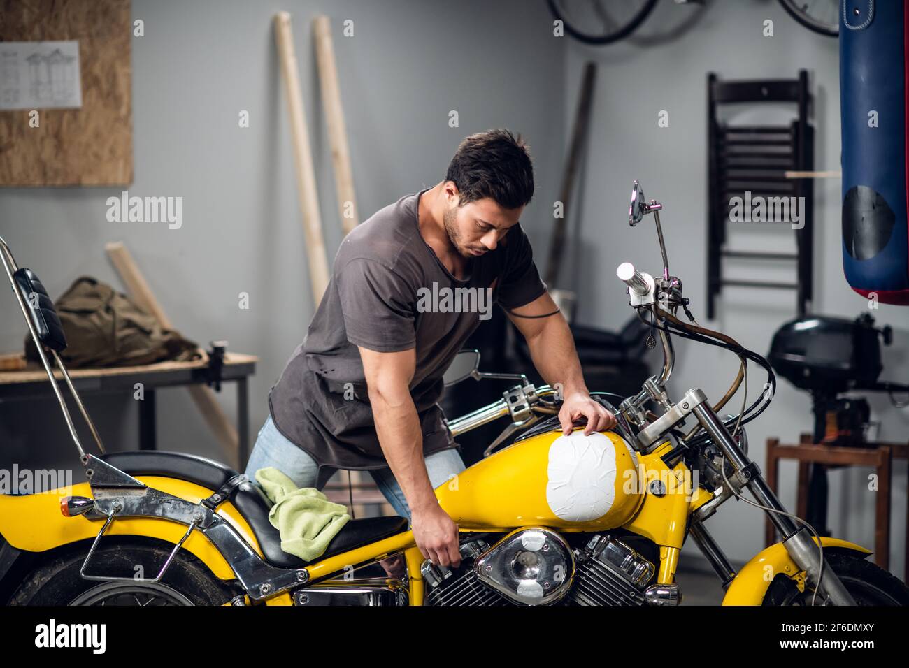 Station engineer t shirt hi-res stock photography and images - Alamy