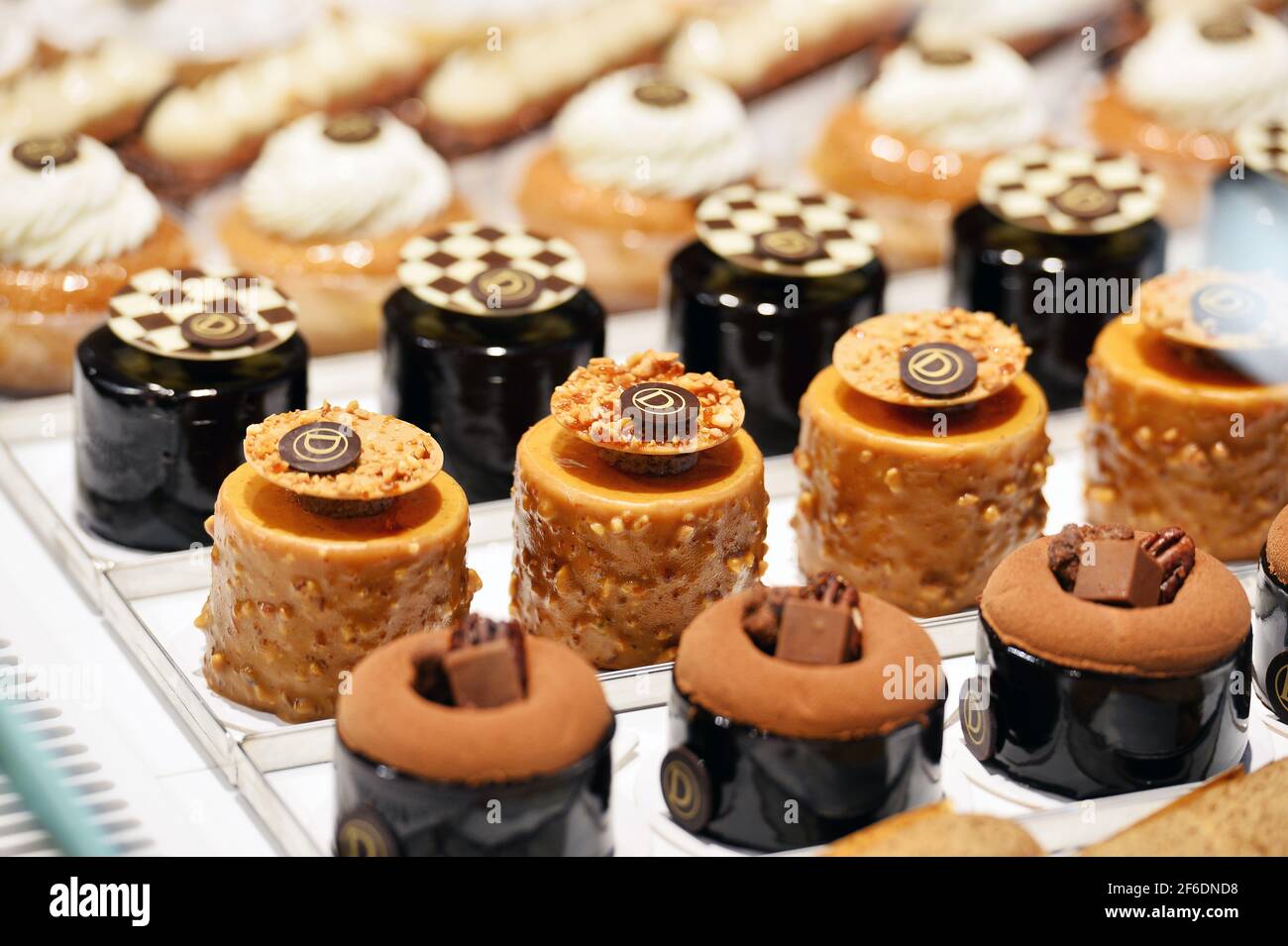 French Pastries display - Paris - France Stock Photo - Alamy