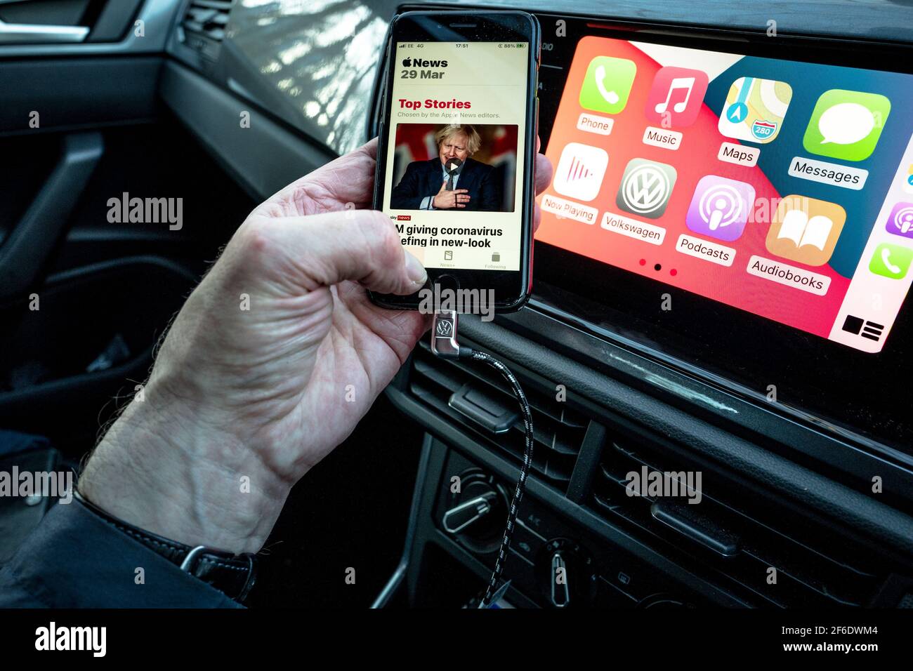 M connect hi-res stock photography and images - Alamy