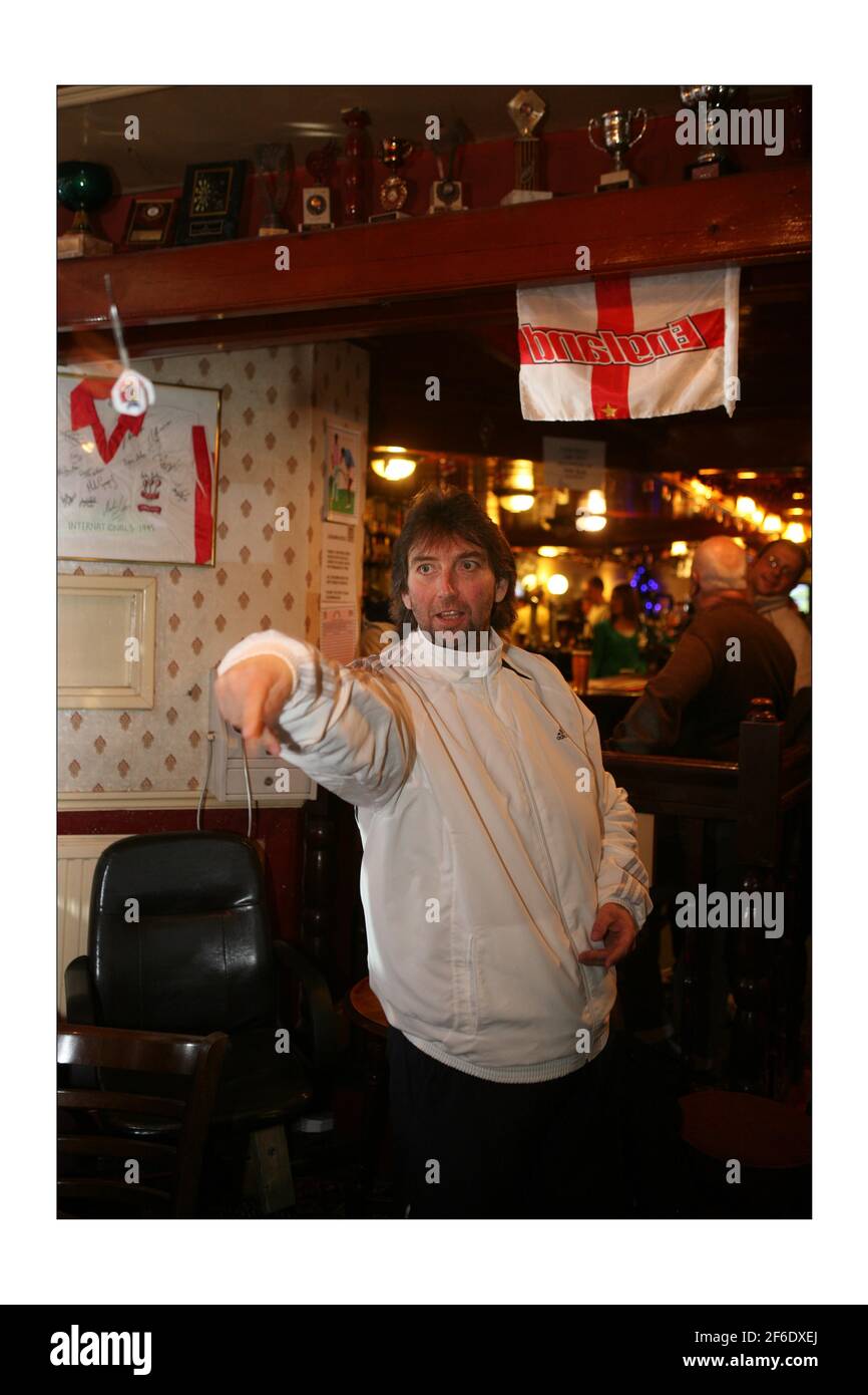 Andy fordham darts Cut Out Stock Images & Pictures - Alamy