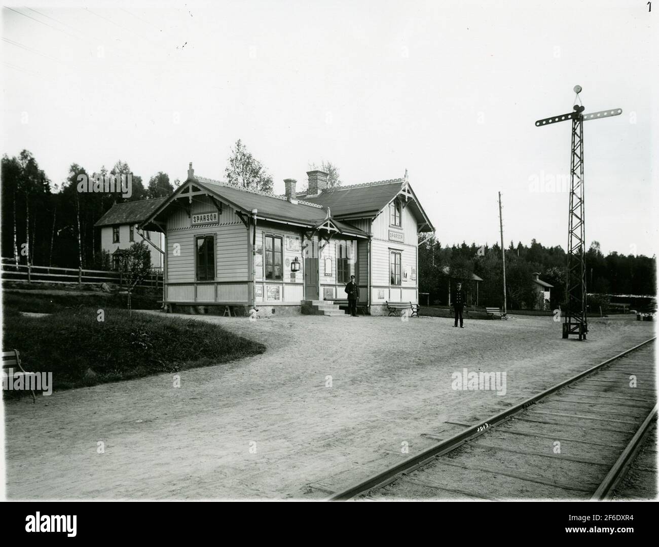 SPARE STATION. Borås- Herrljunga rail, BHJ. In 1863, 1898 was broadened ...