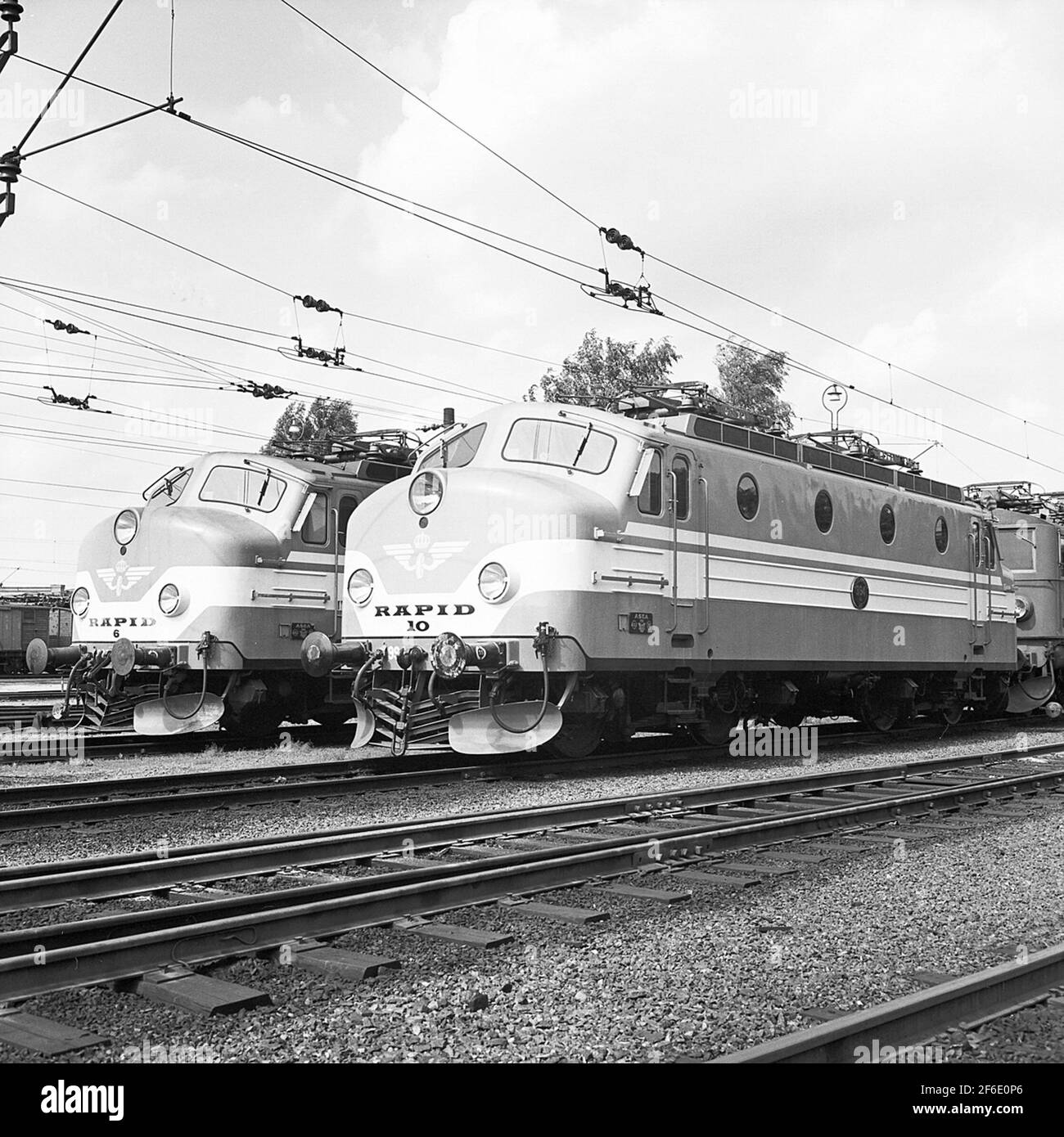 The state railways, SJ Ra 990 "Rapid 6". SJ Ra 994 "Rapid 10 Stock ...