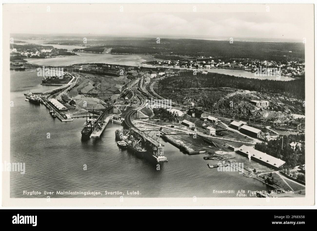 Loading island Cut Out Stock Images & Pictures - Alamy