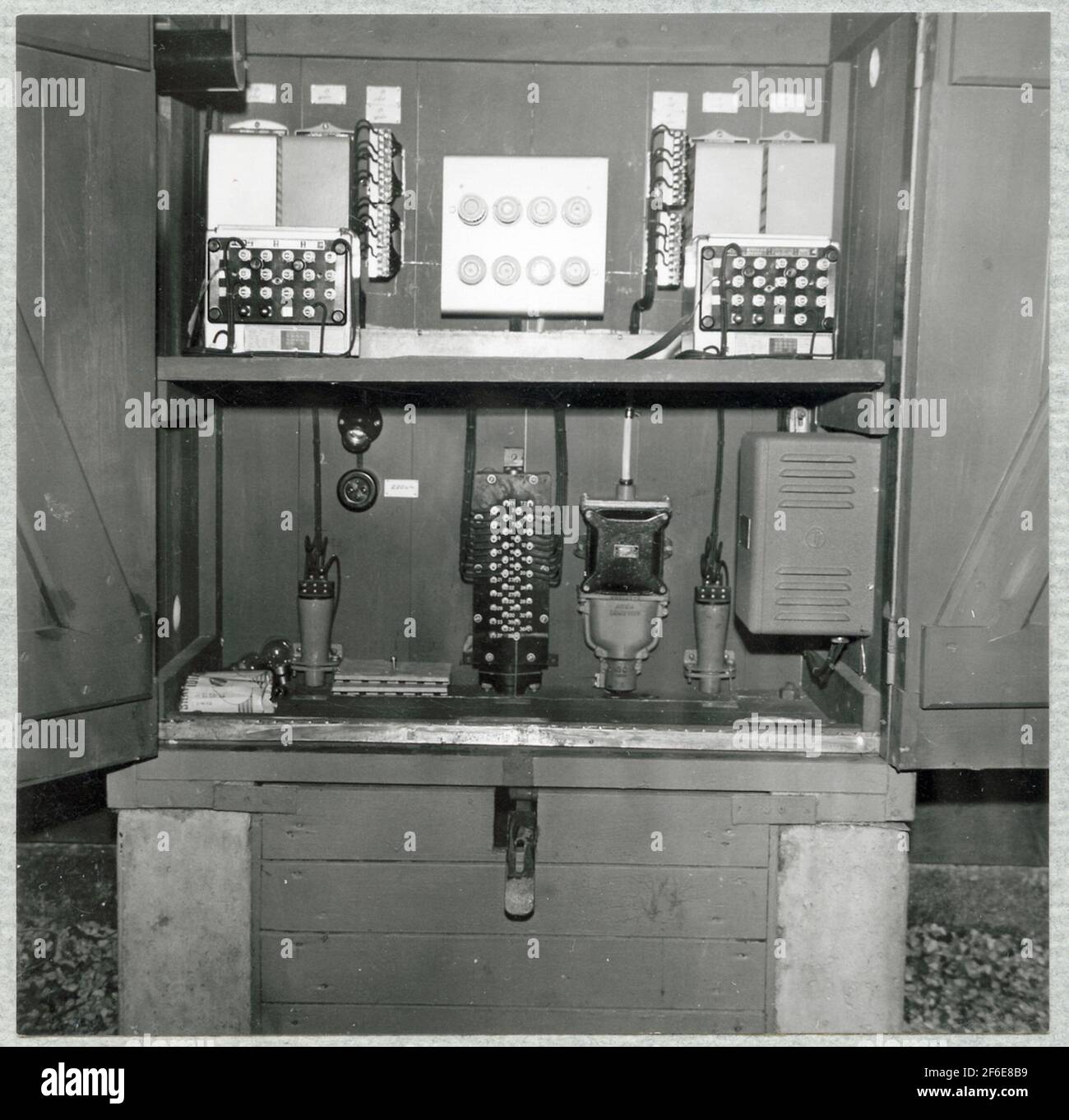 Signal cabinet at the immune on the stretch between Sibbhult and ...