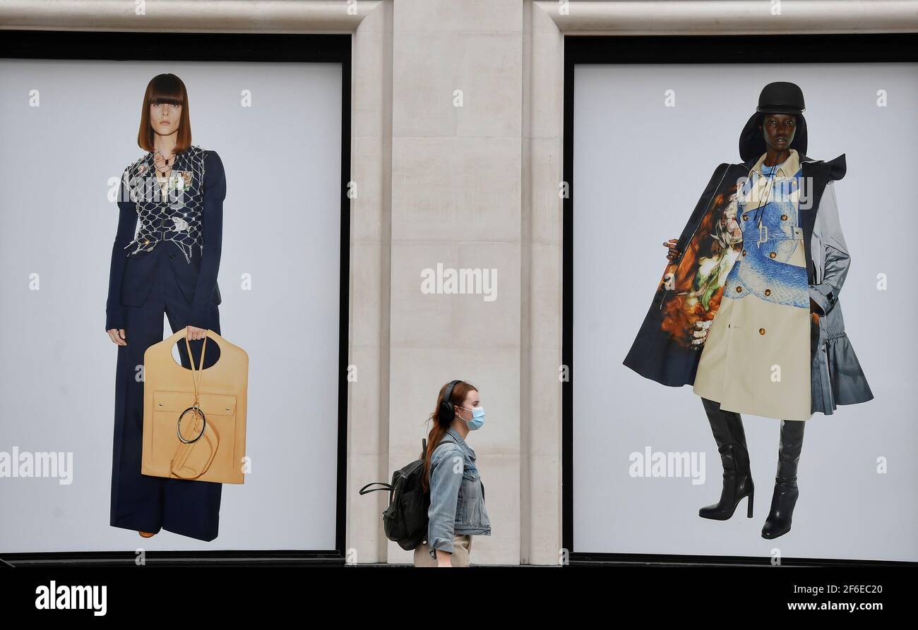 Burberry bond street hi-res stock photography and images - Alamy