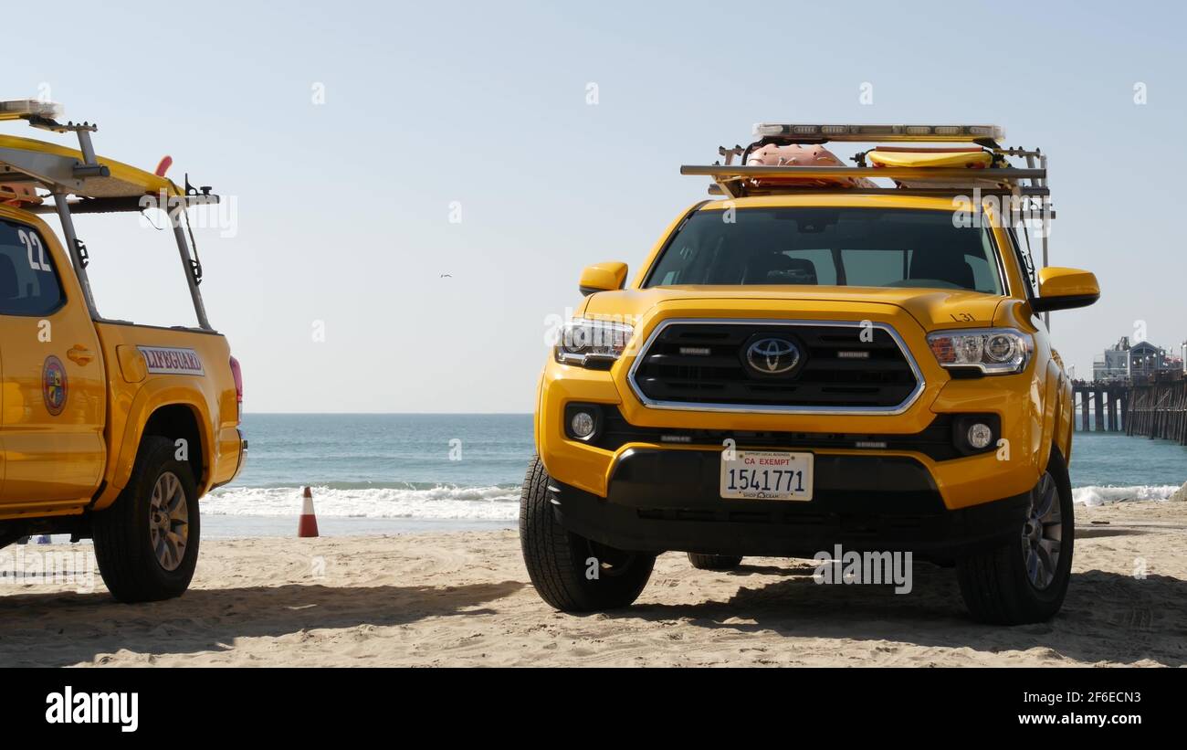 Oceanside, California USA - 8 Feb 2020: Yellow lifeguard car, beach ...