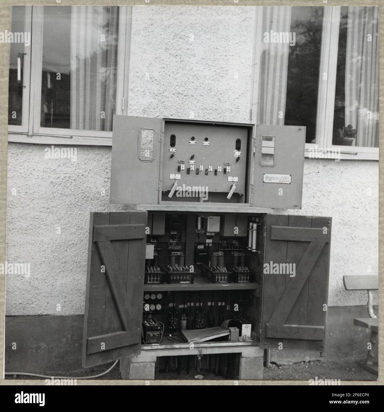 Relay stations hi-res stock photography and images - Alamy