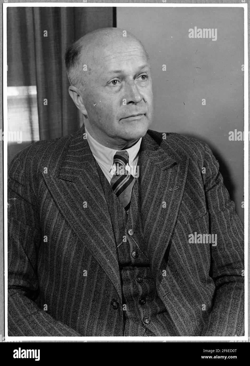 Emers hi-res stock photography and images - Alamy