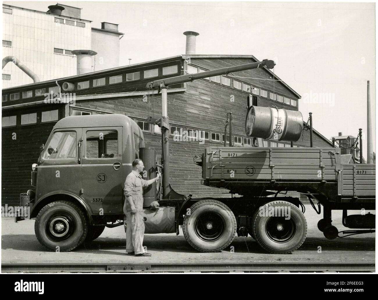 Trailer handling Cut Out Stock Images & Pictures - Alamy
