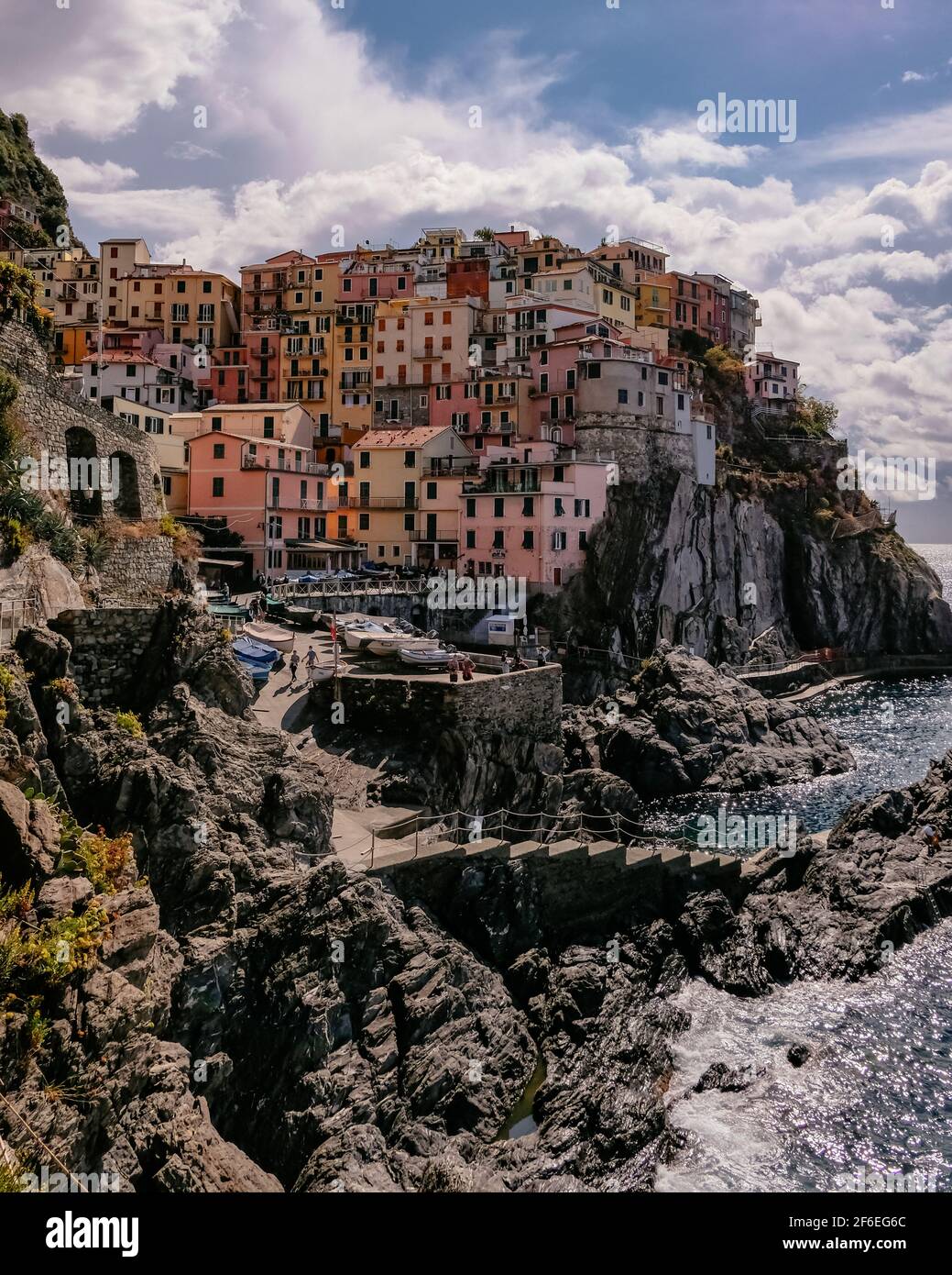 Classic View of Manarola, Cinque Terre, Italy - Colorful Houses in a ...
