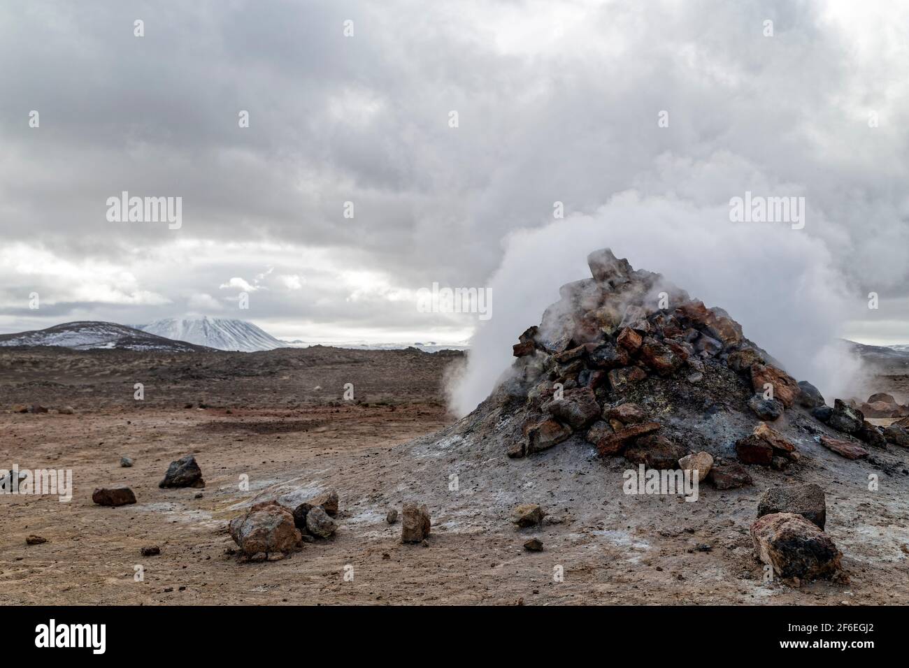 Namafjall, Iceland. 22nd May, 2015. Namafjall (Hverir) is a high ...