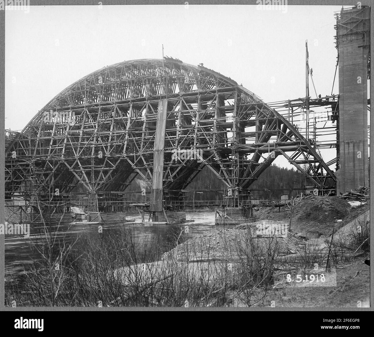 Bobbing about Black and White Stock Photos & Images - Alamy