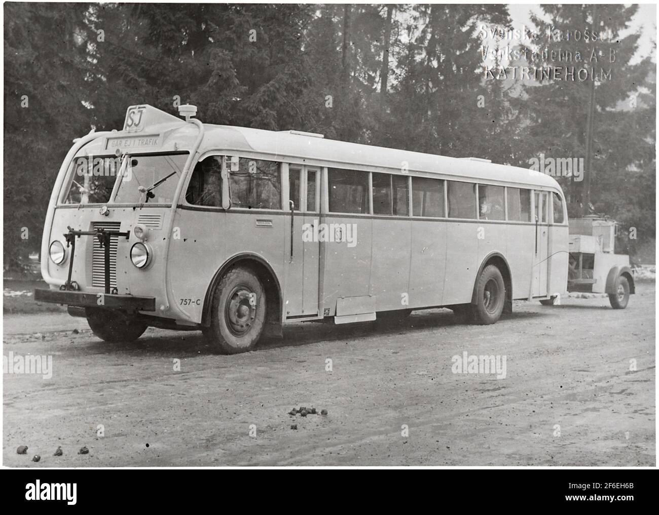 757 bus hi-res stock photography and images - Alamy