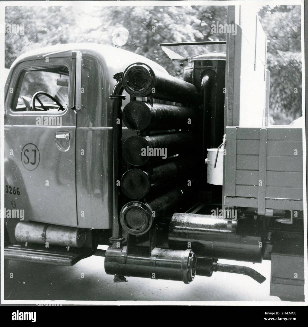 The state's railways, SJ truck 3286 with gauge units Stock Photo - Alamy