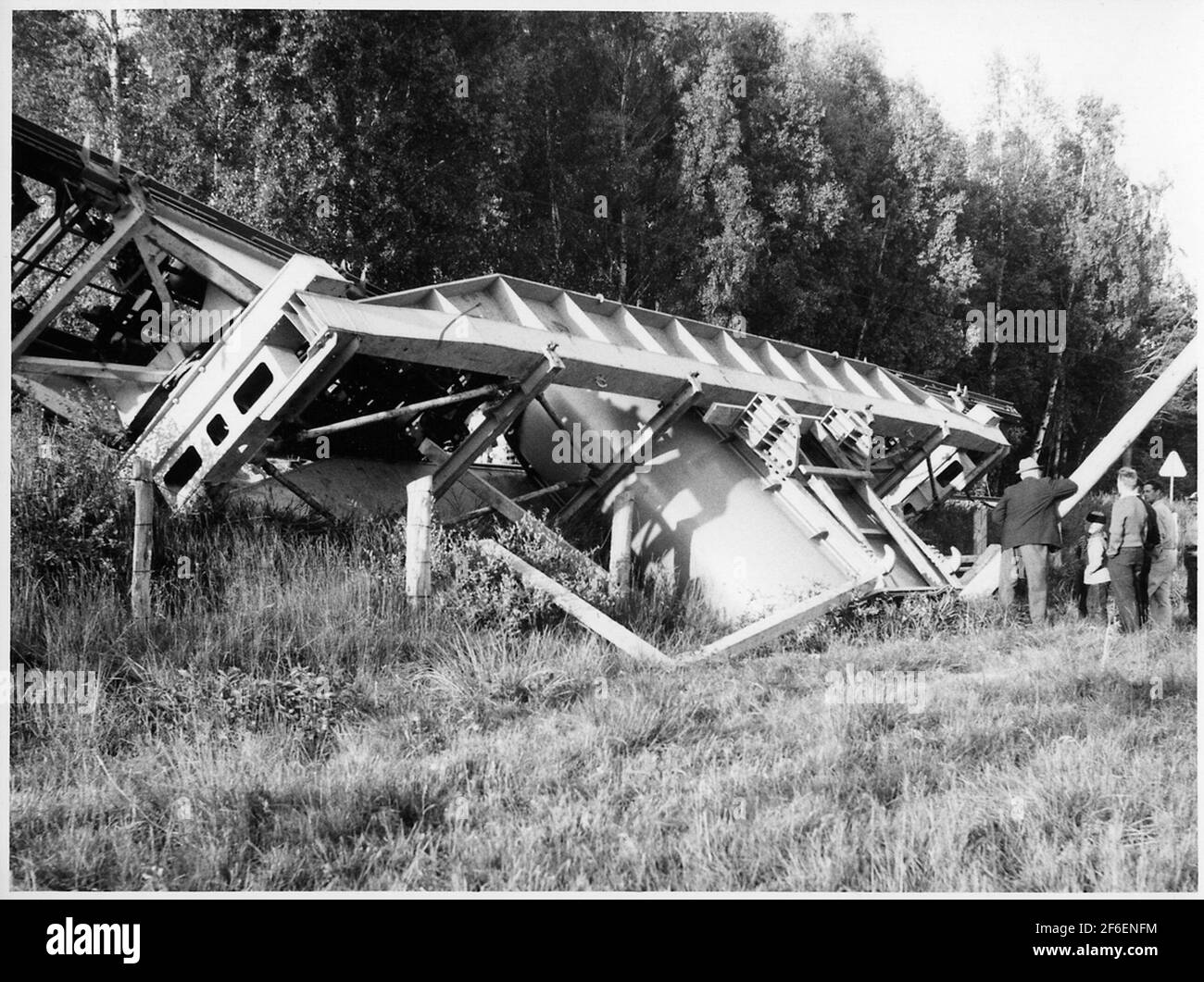 Transformer wel during transport at the entrance to Jenny Stock Photo ...