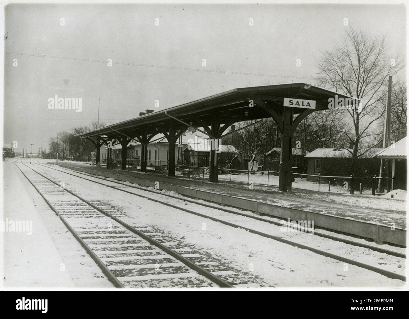 Platform fence at Sala station Stock Photo - Alamy