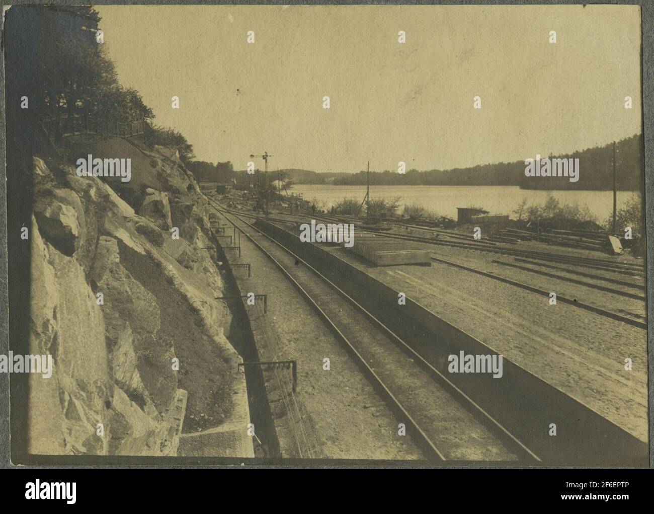 Basic reinforcement. Provisional track device Stock Photo - Alamy