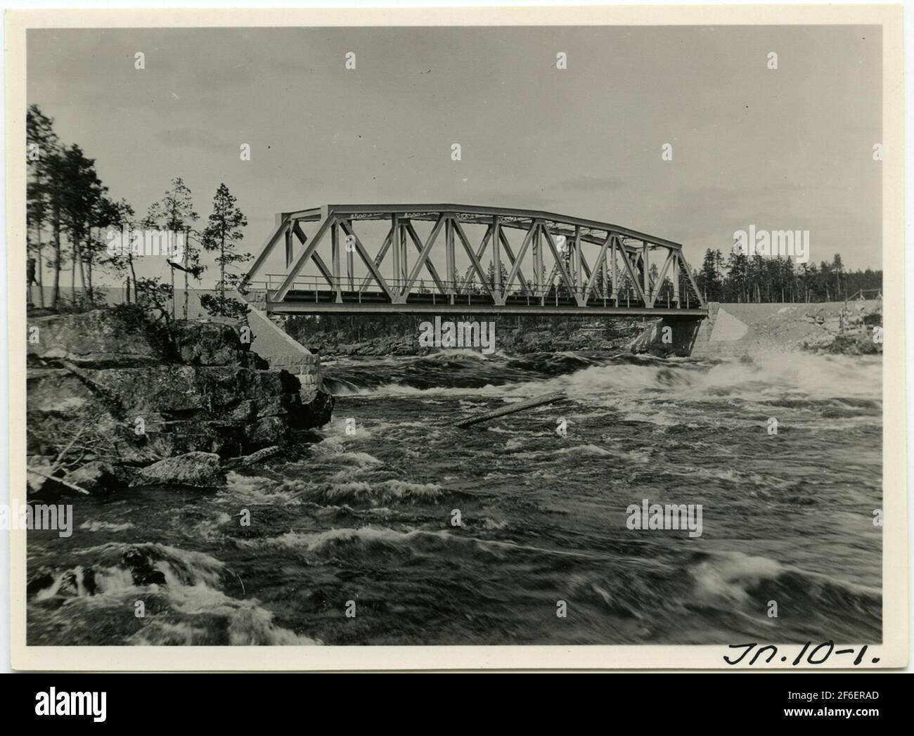 Inlandsbanan bridge over Little Lule river Stock Photo - Alamy