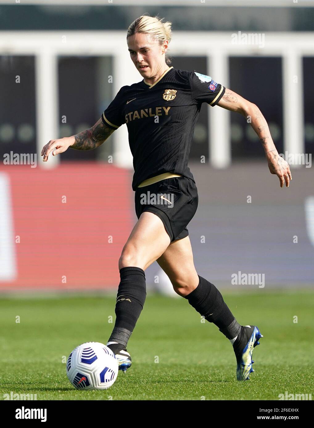 Maria leon hi-res stock photography and images - Alamy