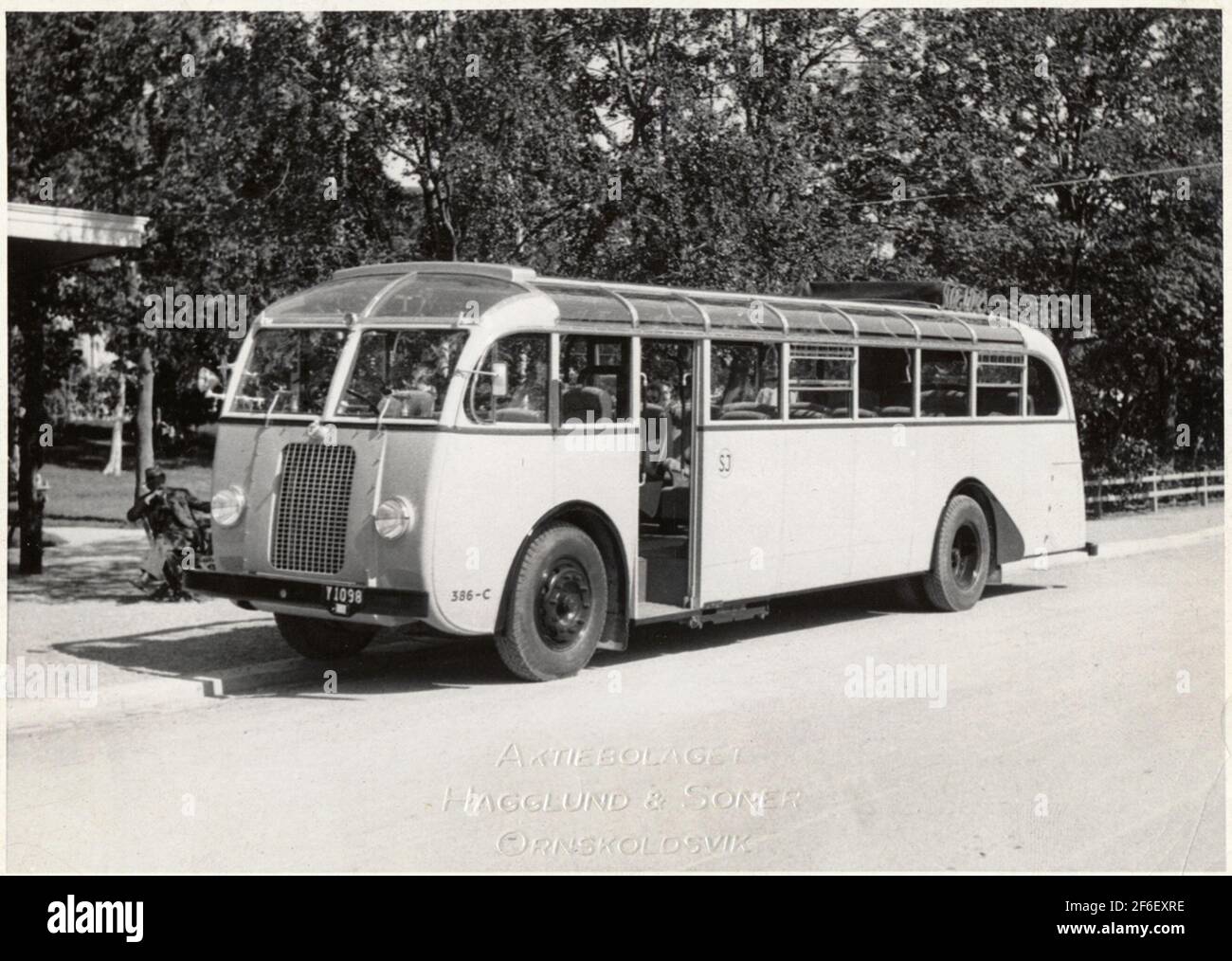 State Railways, SJ Bus 386-C Stock Photo - Alamy