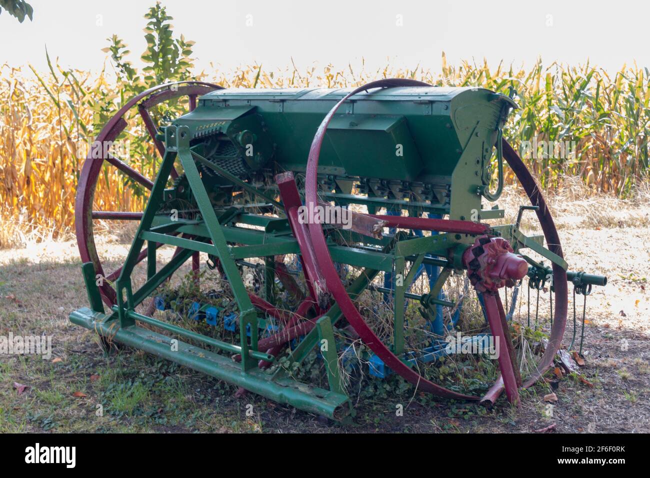 Old seeder machine hi-res stock photography and images - Alamy