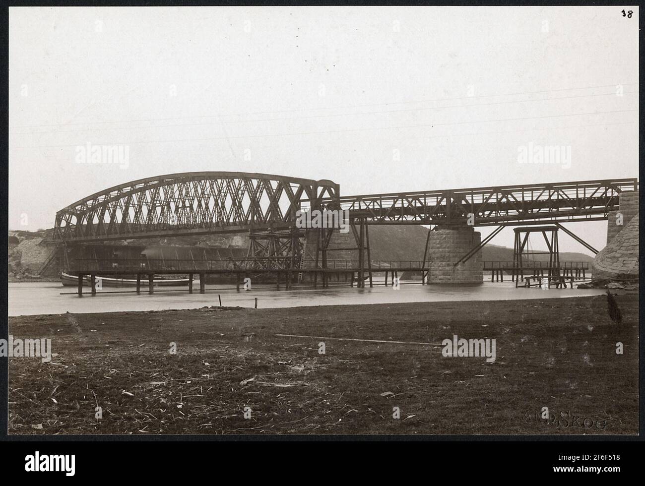 Railway bridge with swing bridge Stock Photo - Alamy