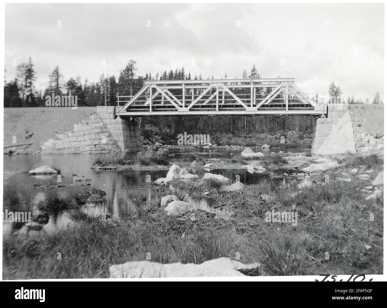Water and bridge Cut Out Stock Images & Pictures - Alamy