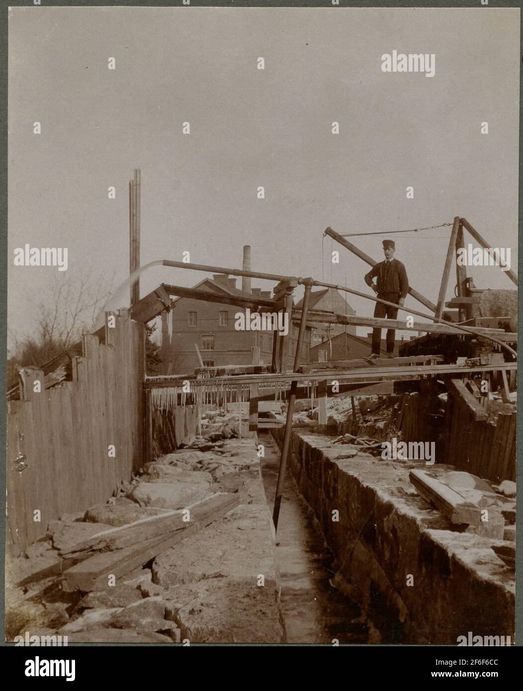 Stentrum in the sewage dike between the hearing of the Göl and ...