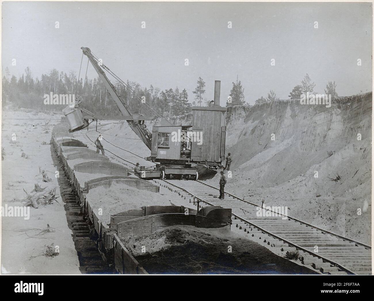 Steam powered excavator hi-res stock photography and images - Alamy
