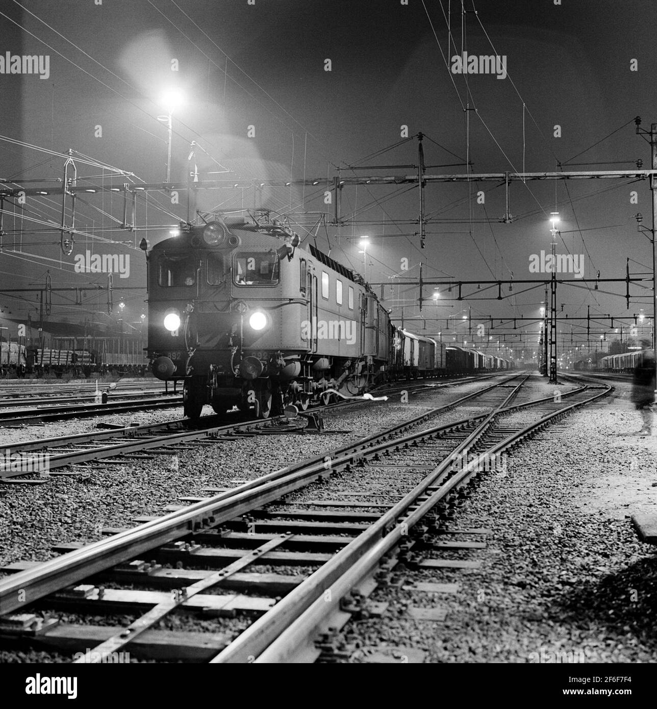 State Railways, SJ Da 892. Hallsbergs Bangård, Night Stock Photo - Alamy